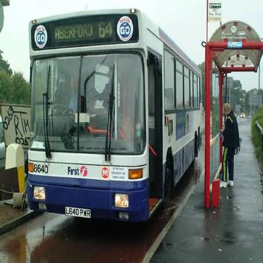 Original File Name: man_tsp_lnd_bus_freefoto_first2.jpg